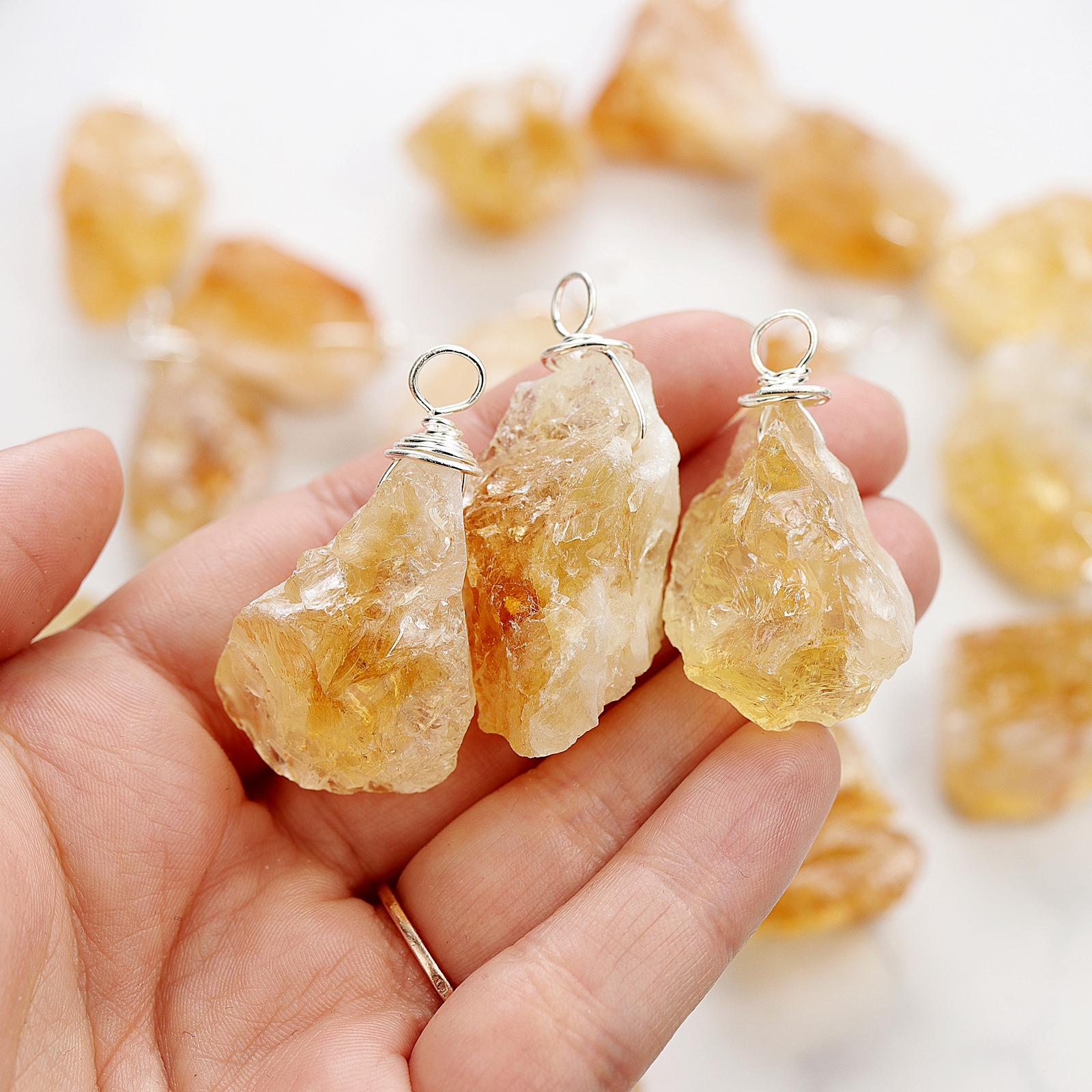 Cytryn surowy zawieszka wisiorek 3.5-4cm – Kamień Obfitości i Sukcesu ...